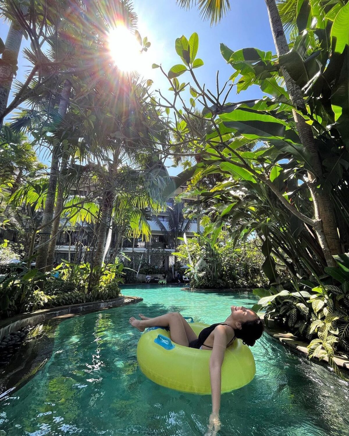 Review : Luxury Pullman Ciawi Vimala Hills Resort, Indonesia with Bali ...